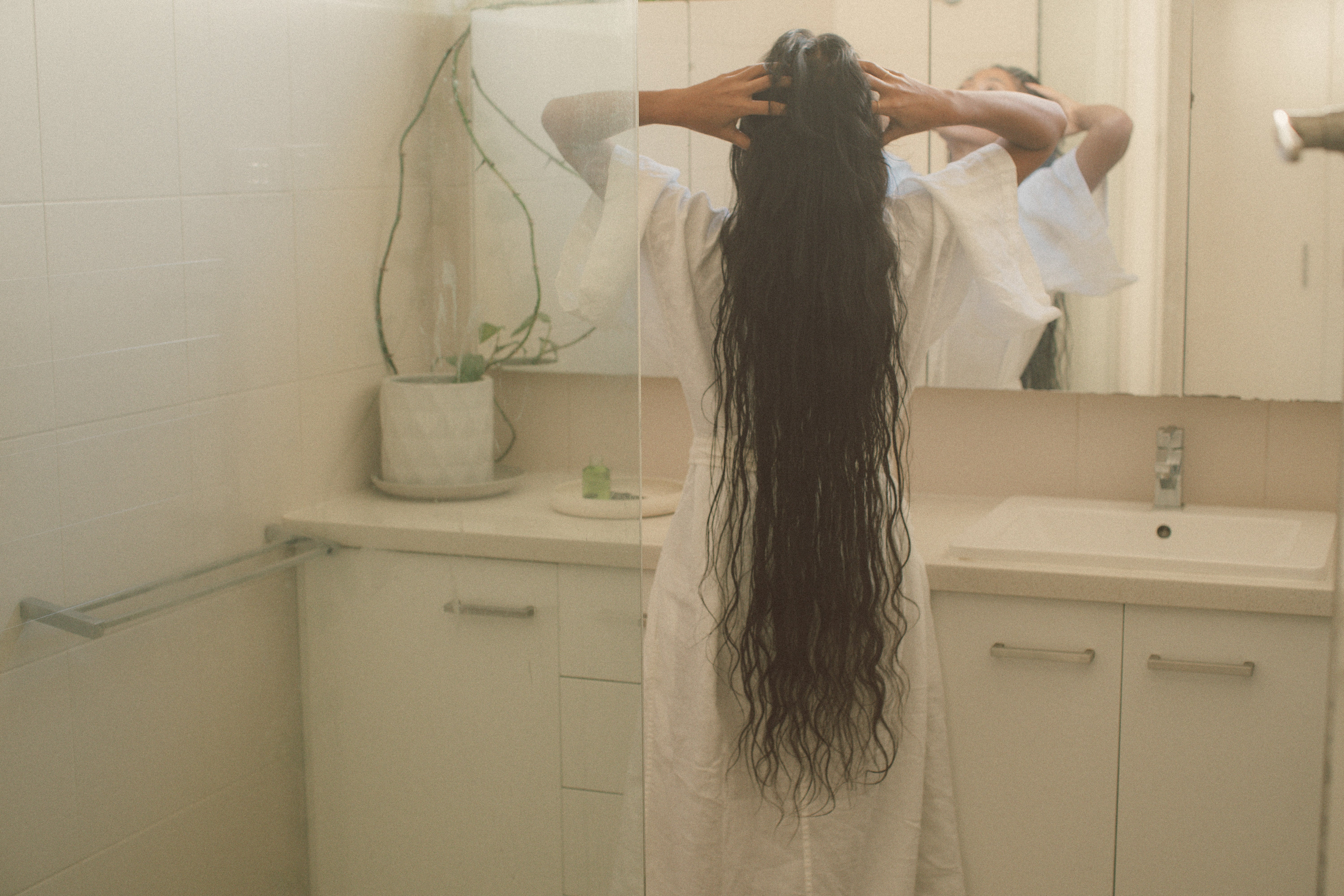 The Worst Thing You Can Do for Hair Growth – HINU